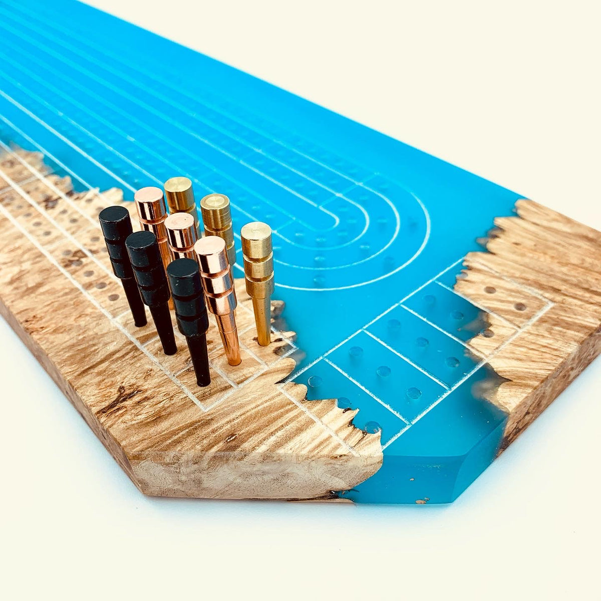 Custom BURL + colour resin cribbage board – Maple Leaf Wood Co